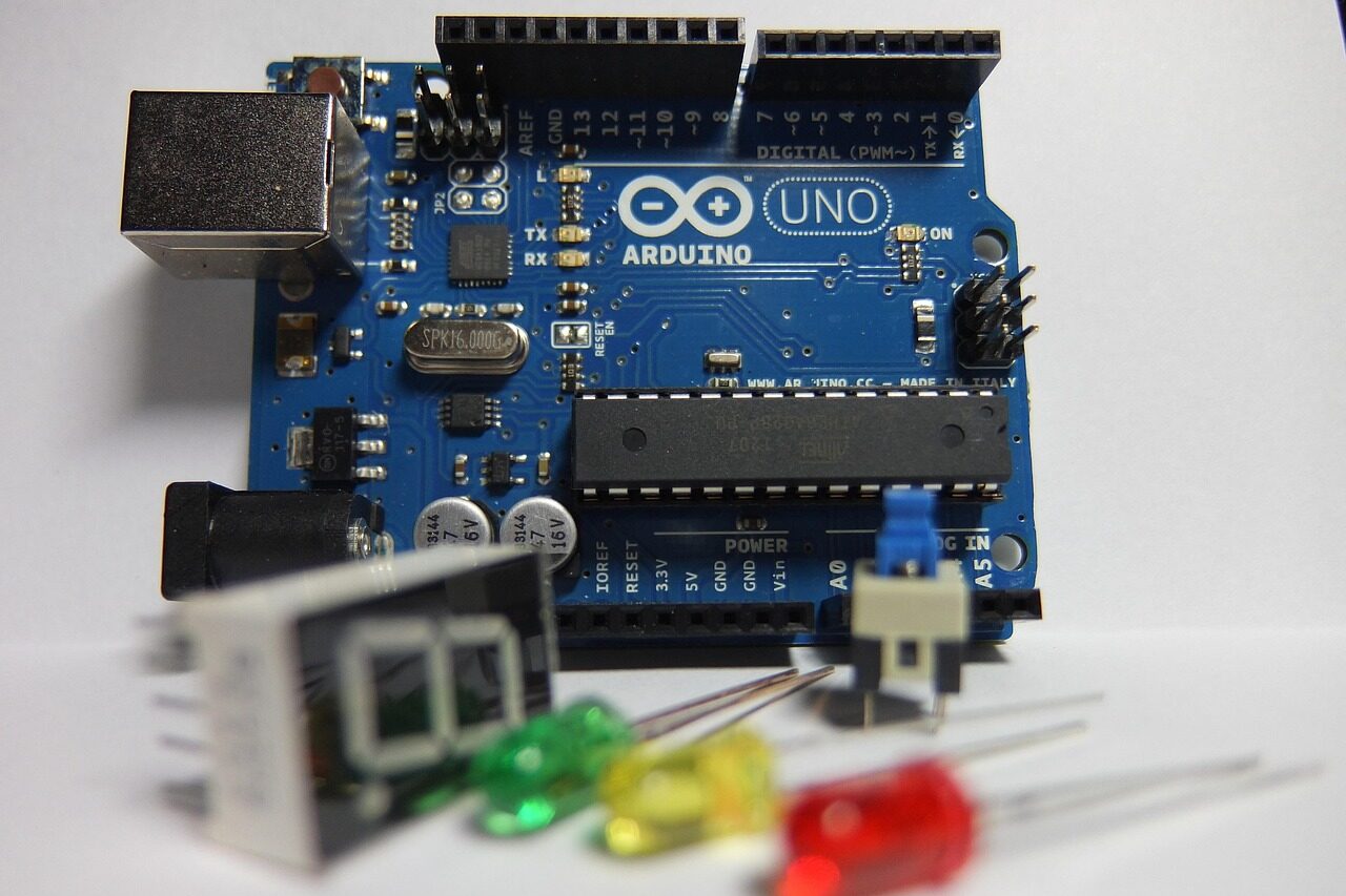 Primeiros Passos com Arduino: Um Guia Completo para Iniciantes - Mente ...